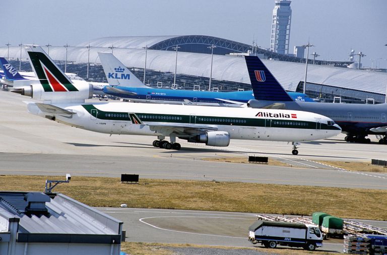 Commercial Airlines And The MD-11 – Jet Back In Time